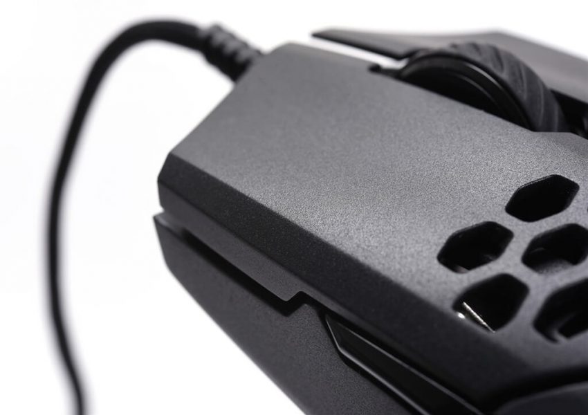 Cooler Master MM710 Gaming Mouse Review - Gamer Necessary